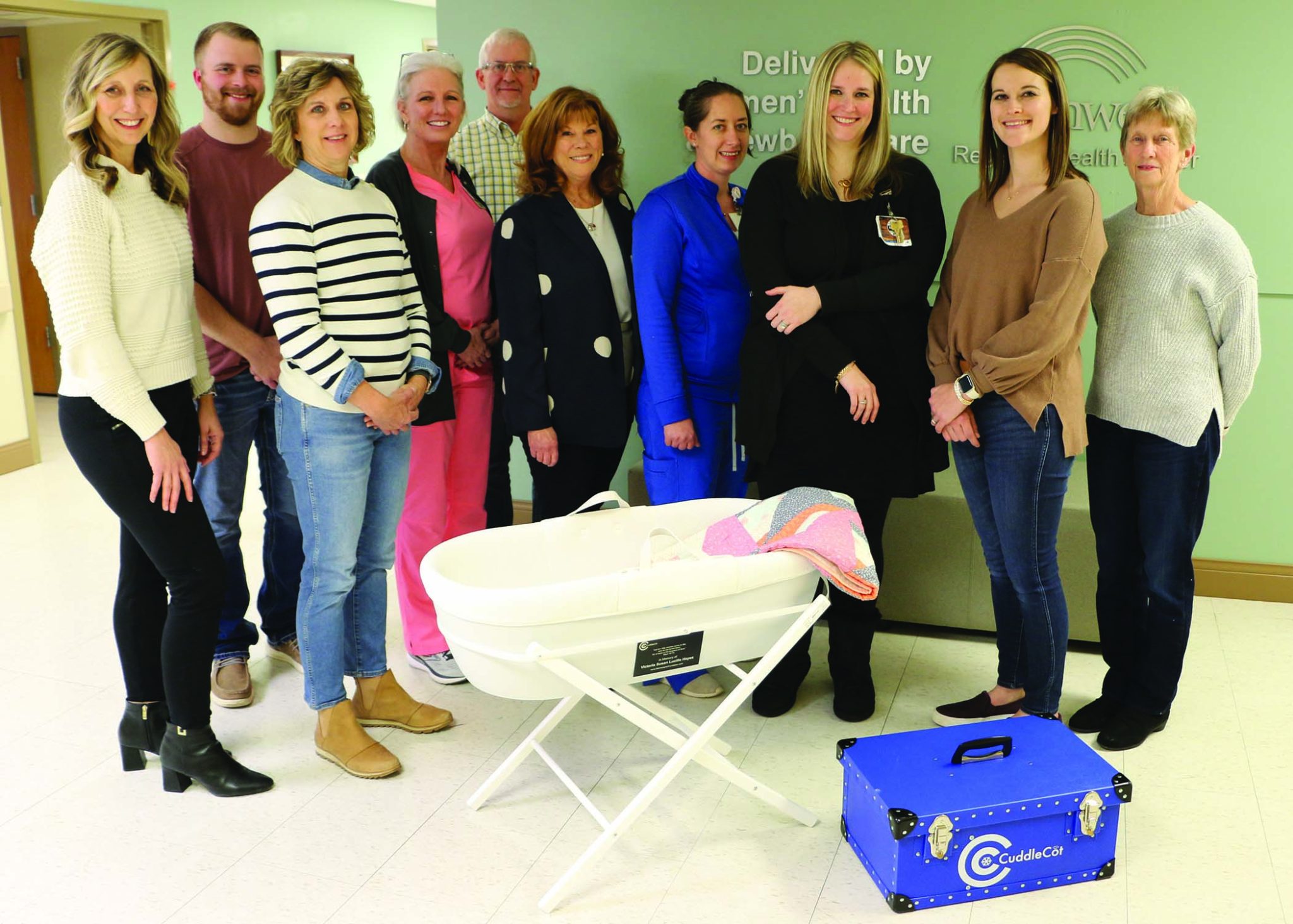 Bothwell receives CuddleCot cooling device for pregnancy loss | News ...